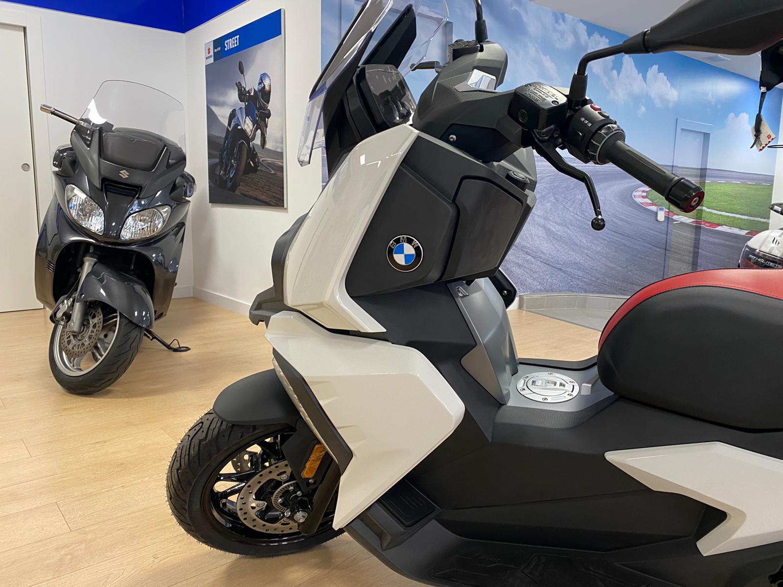 Vespacito | BMW C400X